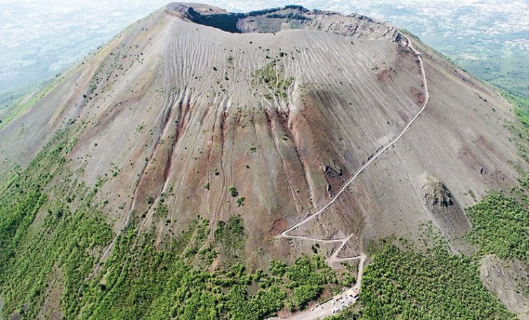 POMPEII & VESUVIUS BY BOAT - Buyourtour